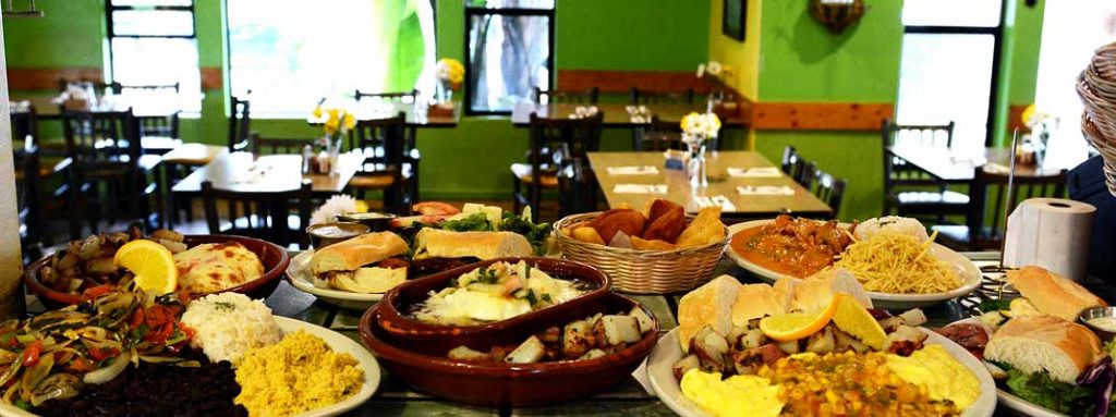 Deep Ellum Restaurants | Best Bars in Dallas | Deep Ellum Brewery